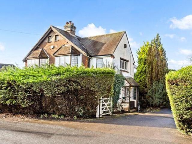 5 Bedroom House Chiltington West Sussex 99290060