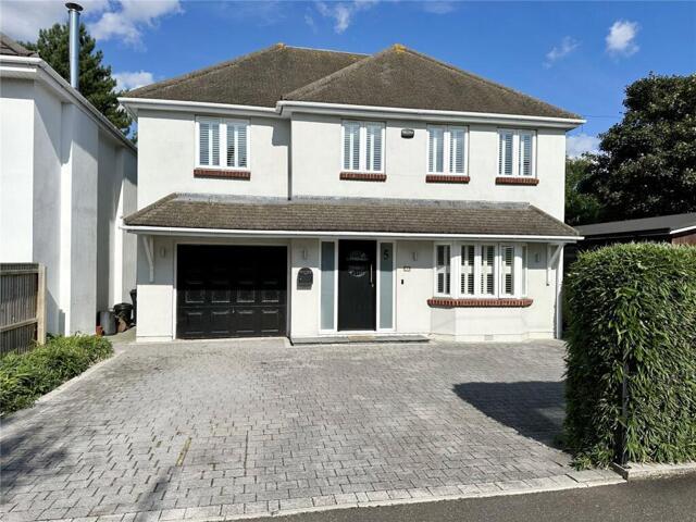 5 Bedroom House Christchurch Dorset 101199748