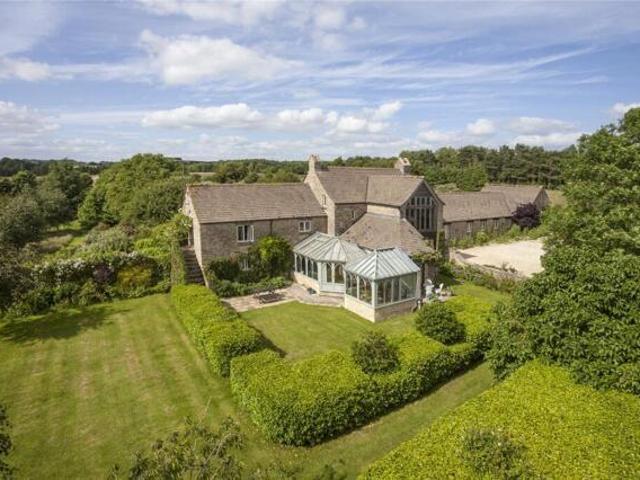 5 Bedroom House Cirencester Gloucestershire 100733657