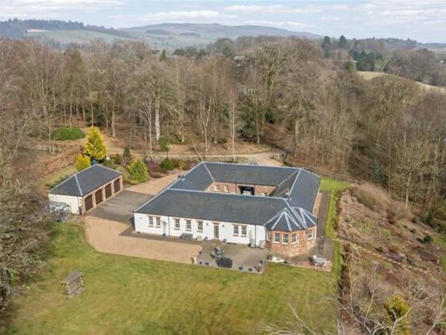 5 Bedroom House Cupar Fife LS100398169