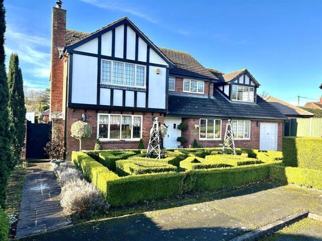 5 Bedroom House Adderley Adderley 100855206