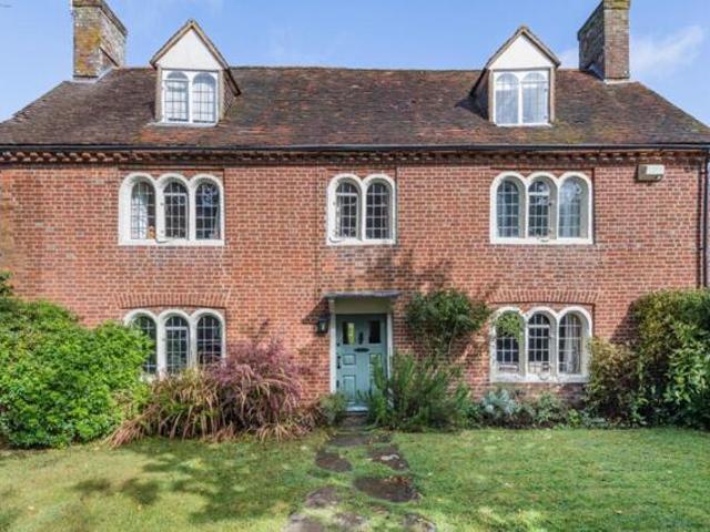 5 Bedroom House Ashford Kent LS99381106