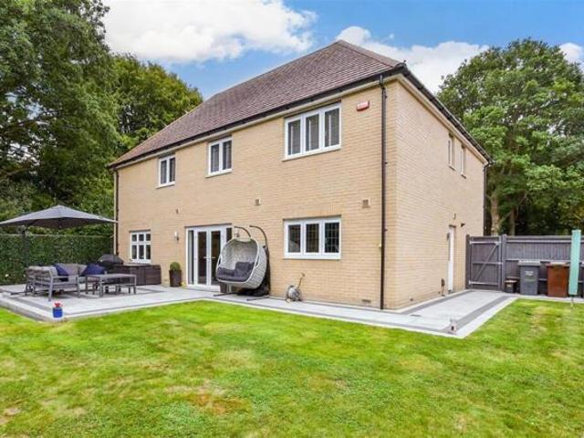 5 Bedroom House Aylesford Kent LS100786514