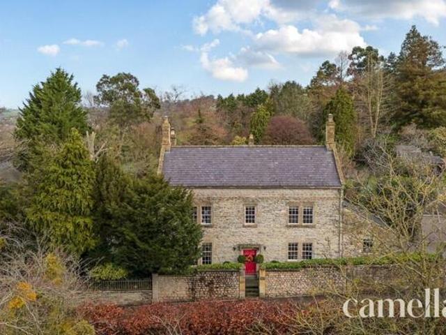 5 Bedroom House Bath Bath And North East Somerset LS100456487