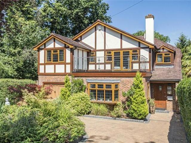 5 Bedroom House Barnet Greater London 99523702
