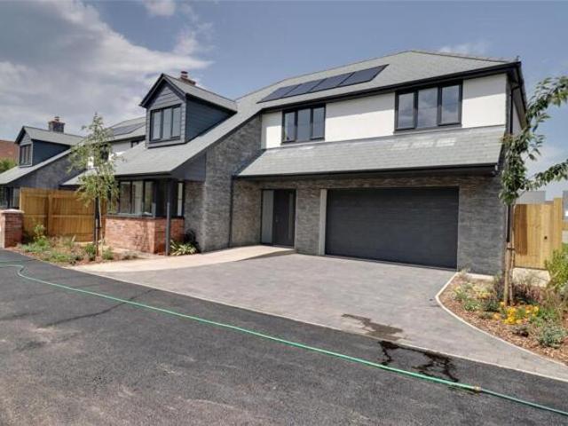 5 Bedroom House Barnstaple Devon 98968962