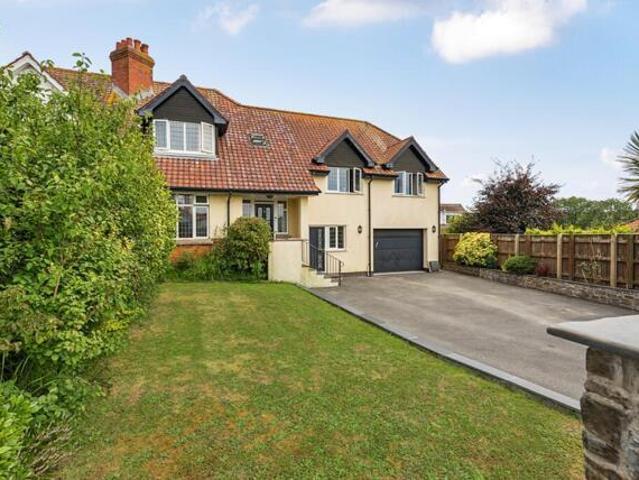 5 Bedroom House Barnstaple Devon LS99130459