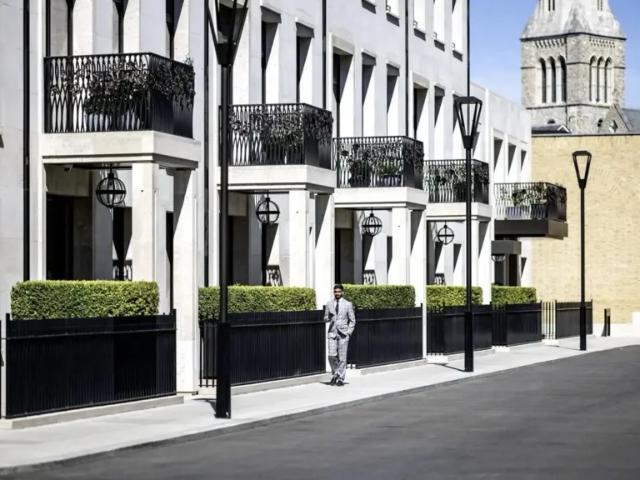 5 Bedroom House Belgravia London 102596654