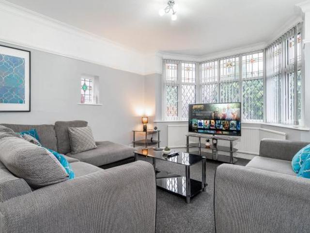 5 Bedroom House Birmingham Birmingham LS68186638