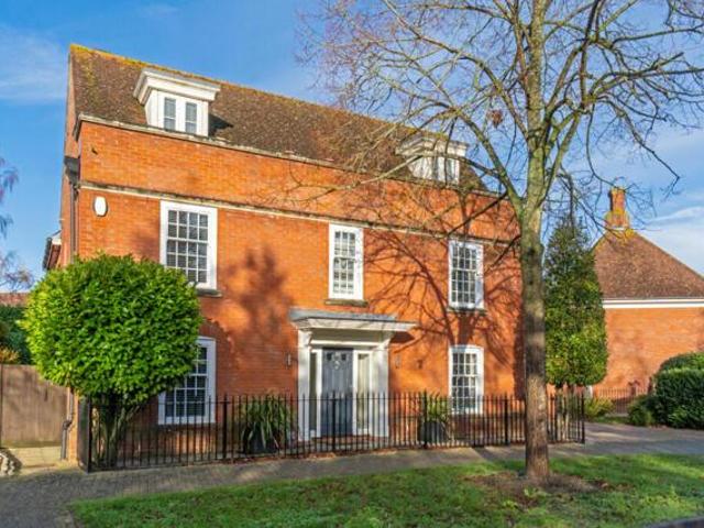 5 Bedroom House Braintree Essex 100825163
