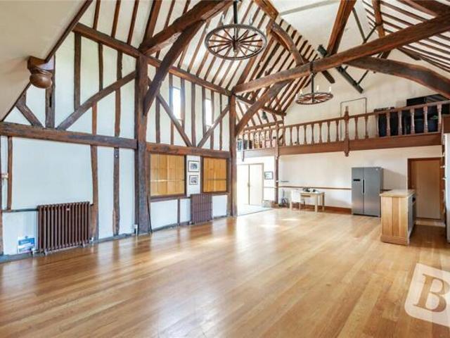 5 Bedroom House Brentwood Essex 99808688