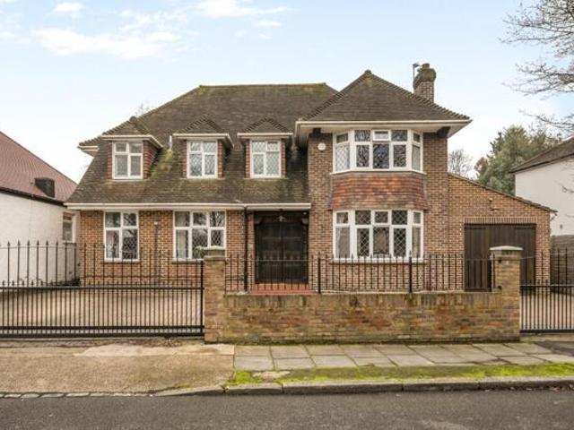 5 Bedroom House Bromley Greater London 101059759