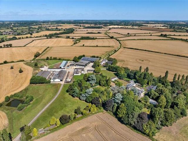 5 Bedroom House Buckingham Buckinghamshire 98262677