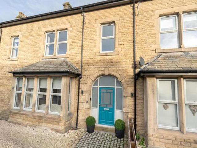 5 Bedroom House Guiseley West Yorkshire 99054831