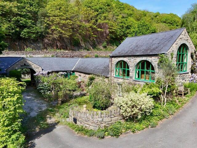 5 Bedroom House Gwynedd Gwynedd 98766041
