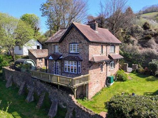 5 Bedroom House Devon Devon LS98930246