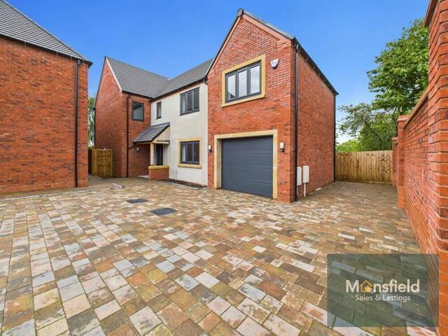 5 Bedroom House Derby Derbyshire 99895306