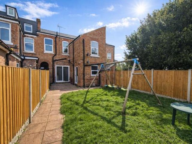 5 Bedroom House Derby Derbyshire LS100566759