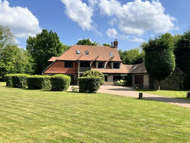 5 Bedroom House East Grinstead West Sussex 98262769