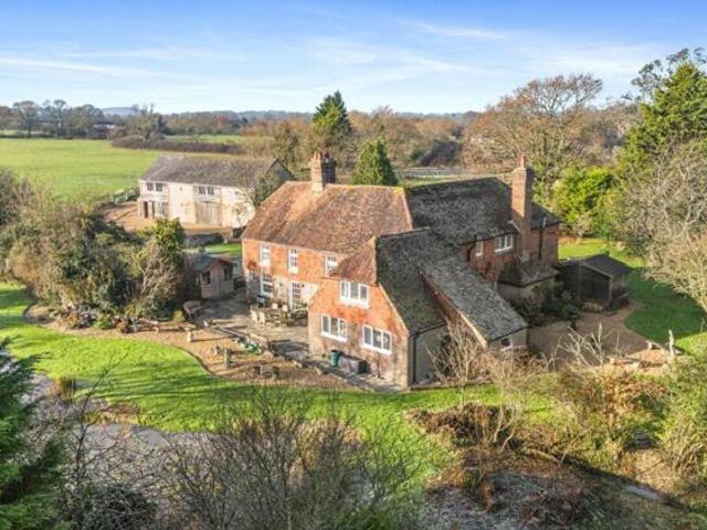 5 Bedroom House East Sussex East Sussex EAST SUSSEX BN6 8RY 86616200