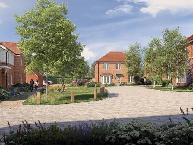 5 Bedroom House East Sussex East Sussex LS99437205
