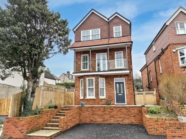 5 Bedroom House Folkestone Kent LS100825151