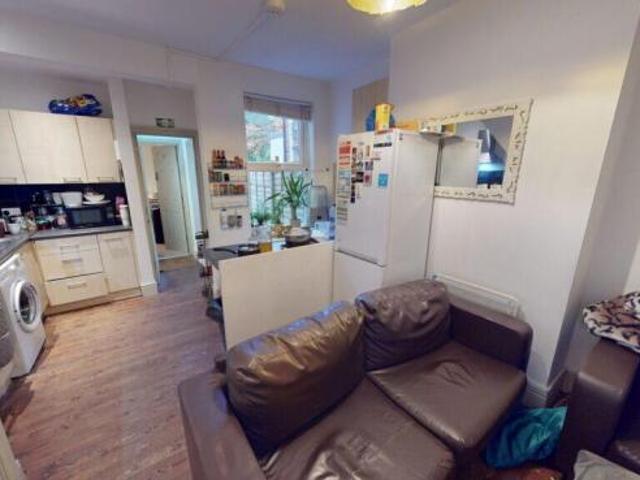 5 bedroom house for rent in 248 Heeley Road, Selly Oak, Birmingham, B29 6EN, B29