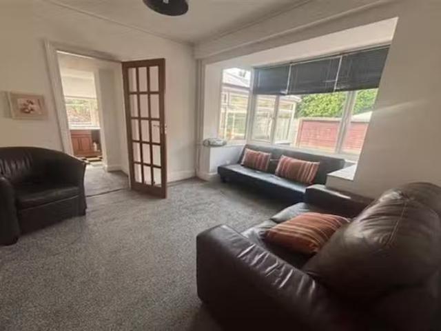 5 bedroom house for rent in 5 bedroom Semi Detached House in C.