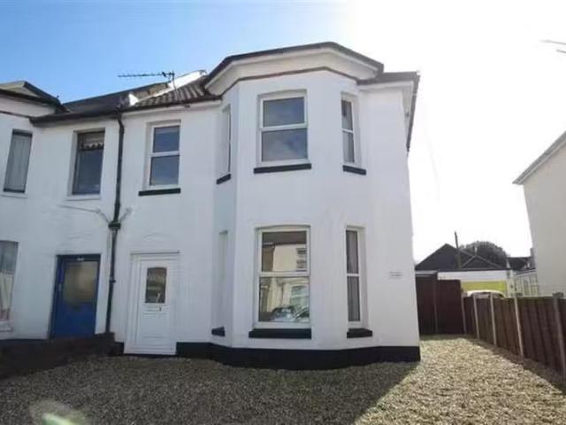 5 bedroom house for rent in 5 bedroom Semi Detached House in W.