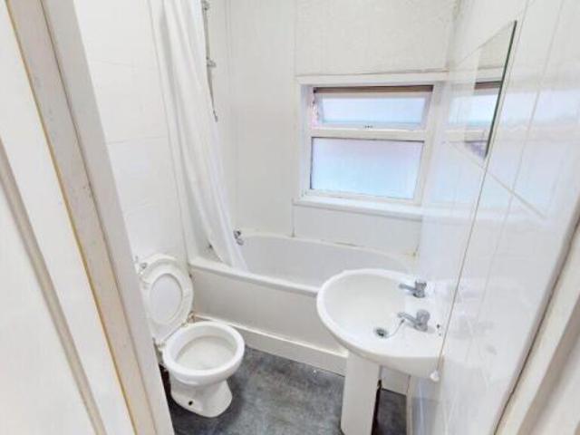 5 bedroom house for rent in 72 Harrow Road, Selly Oak, Birmingham, B29 7DW, B29