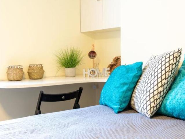 5 bedroom house for rent in Courtenay Street, Cheltenham, GL50