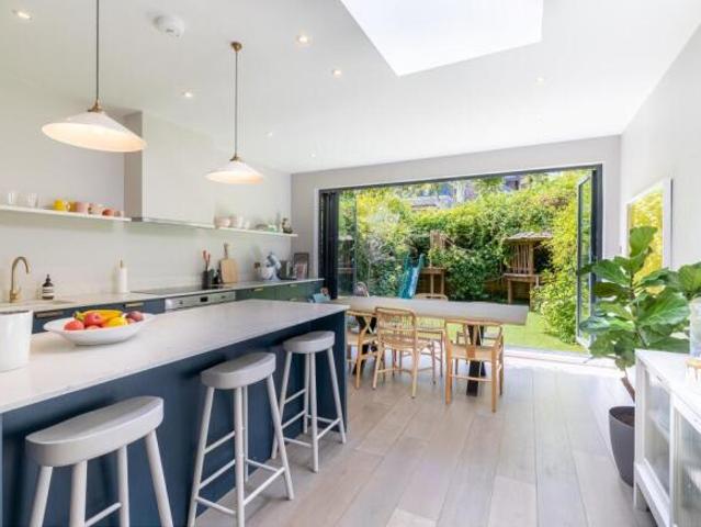 5 bedroom house for rent in Courtnell Street, Notting Hill, London, W2