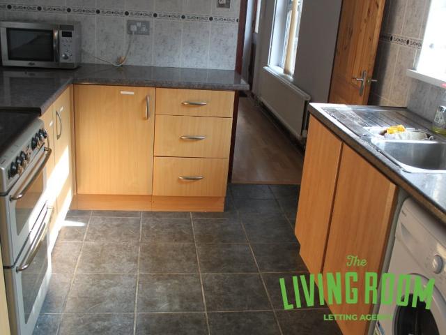 5 bedroom house for rent in Cardiff