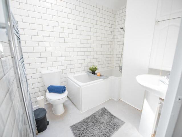 5 bedroom house for rent in Castle Road, Southsea, City Of Portsmouth, PO5