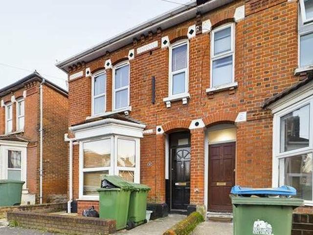 5 bedroom house for rent in Cromwell Road Southampton SO15