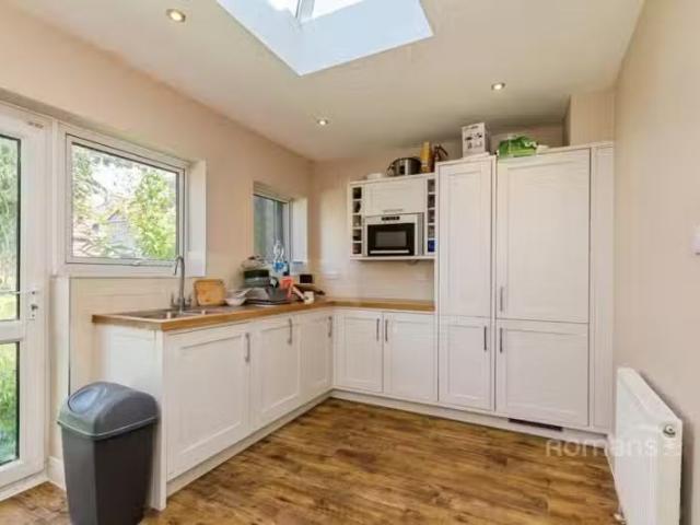 5 bedroom house for rent in Beaufort Road, St. George, Bristol.