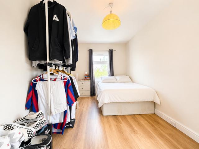5 bedroom house for rent in Brayards Road, Peckham, SE15