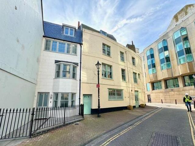 5 Bedroom House For Rent In Brighton