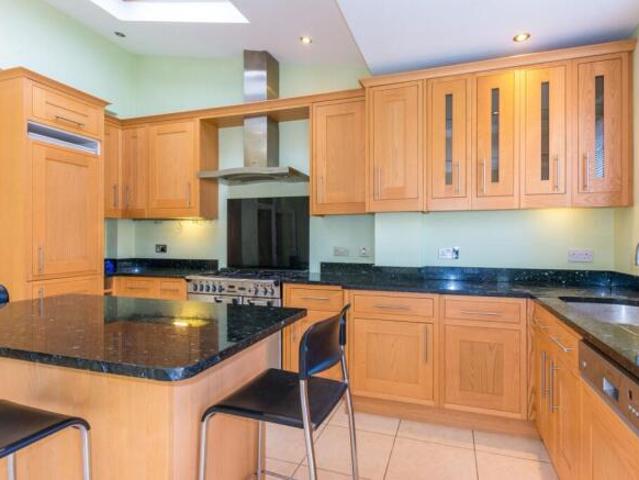 5 bedroom house for rent in Elborough Street, Southfields, London, SW18