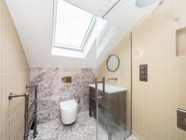 5 bedroom house for rent in Elms Crescent, Clapham South, SW4