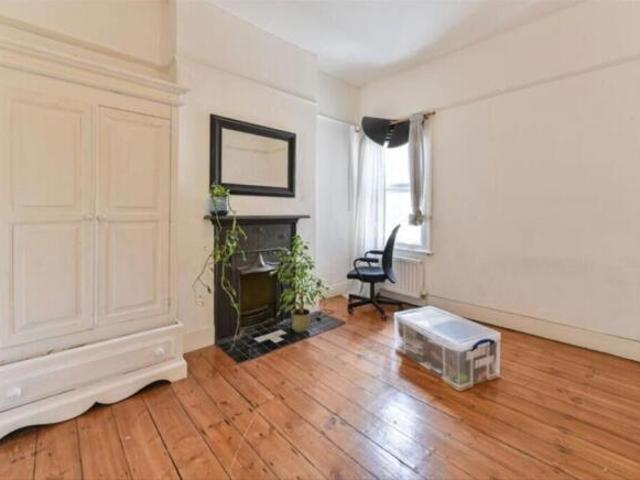 5 bedroom house for rent in Friern Road, East Dulwich, SE22