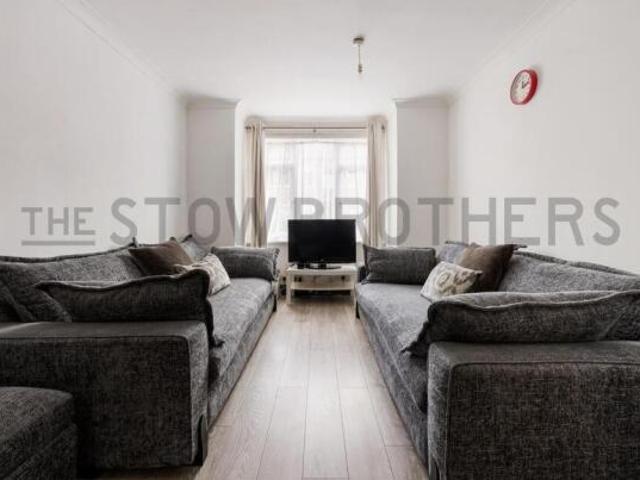 5 bedroom house for rent in Fulbourne Road, London, E17