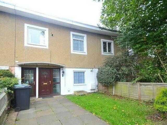 5 bedroom house for rent in Furzen Crescent Hatfield Hertfordshire AL10