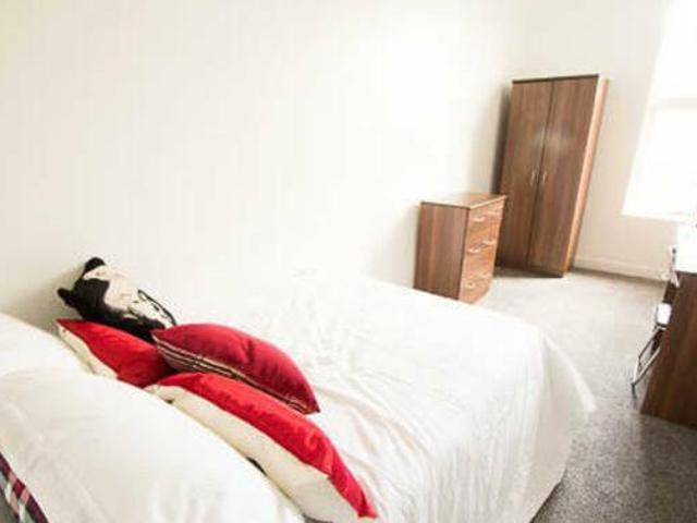 5 bedroom house for rent in KELSO ROAD Leeds LS2