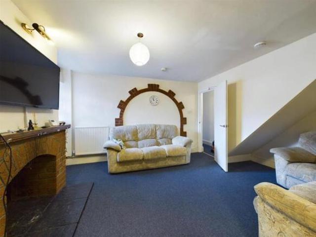 5 bedroom house for rent in Kendall Road, Bristol, BS16