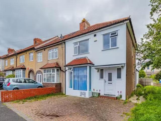 5 bedroom house for rent in Kingsholm Road, Southmead, Bristol.