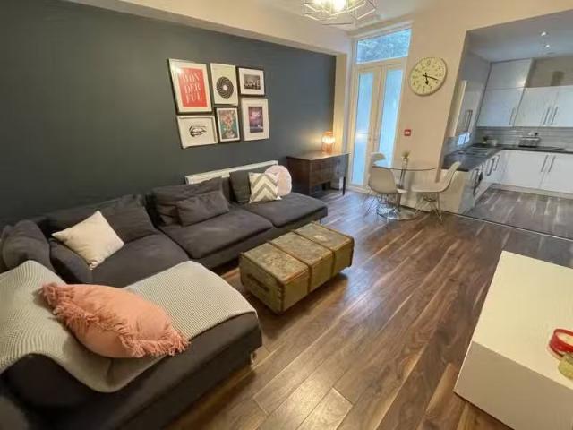 5 bedroom house for rent in Halsbury Road, L6 6DQ,, L6