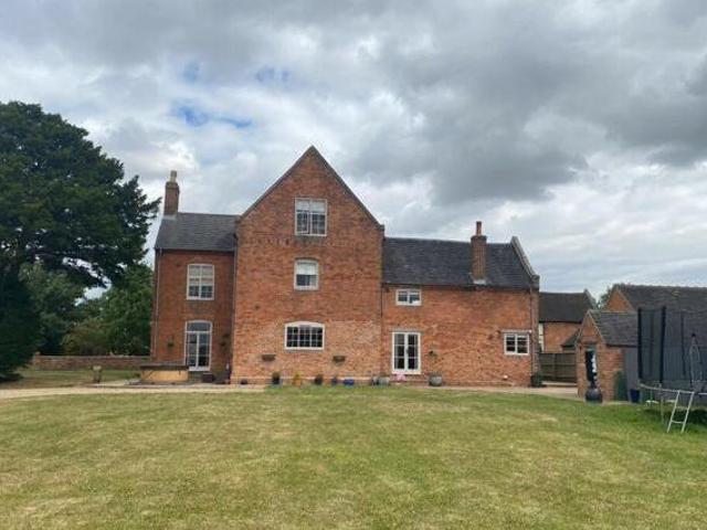 5 Bedroom House For Rent In Harlaston