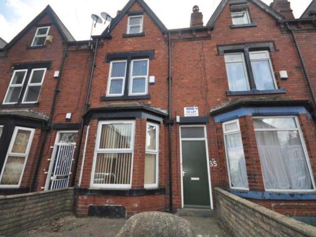 5 bedroom house for rent in Hartley Crescent, Woodhouse, Leeds LS6 2LL, LS6