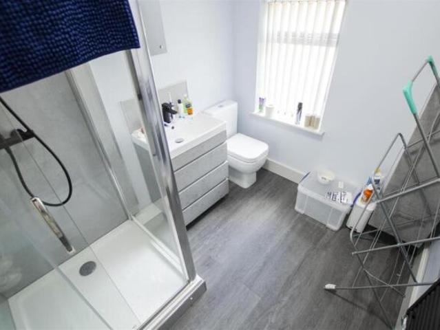 5 bedroom house for rent in Heeley Road, Birmingham, West Midlands, B29